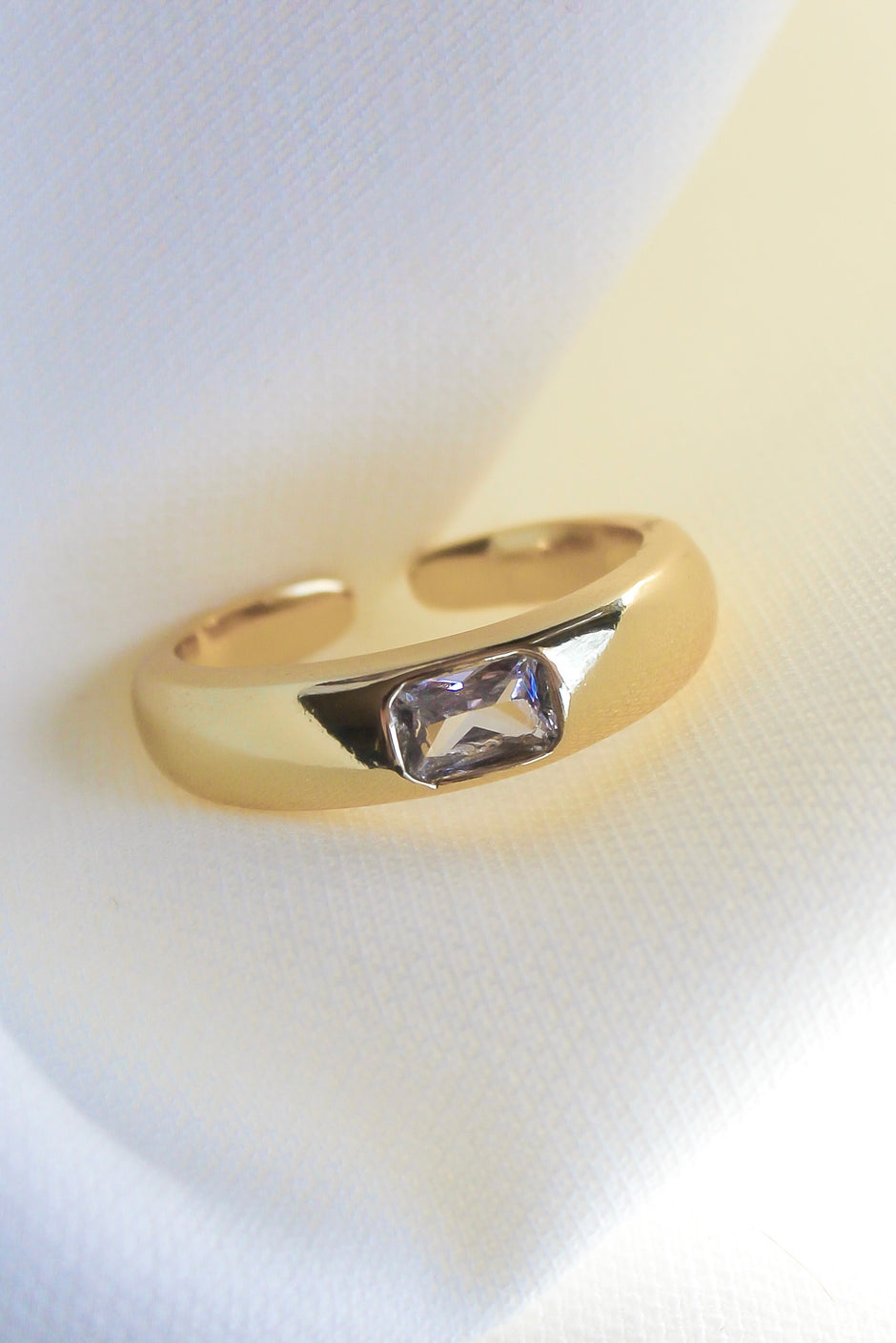 RINGS – Motley Market